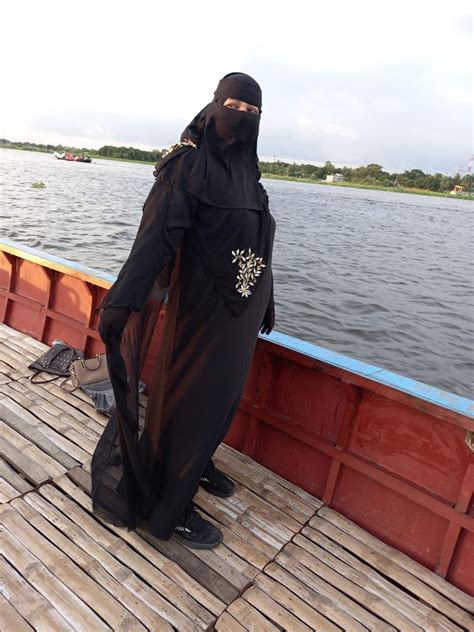 Niqabi Queen Beautiful Iranian Women Islam Women Beautiful Muslim Women