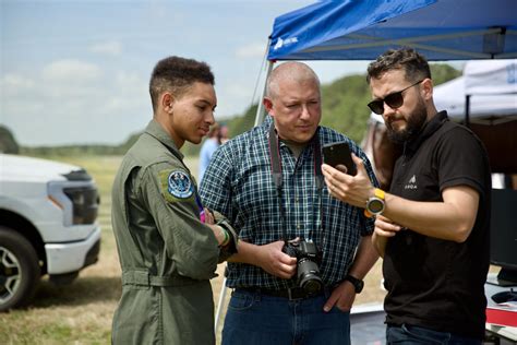 Orqa Predstavila Svoje Stem Proizvode Na Američkom Tržištu Debug