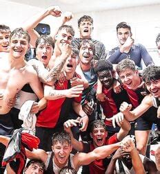 Euro Behind The Scenes Bareback Wank Hard On Set A