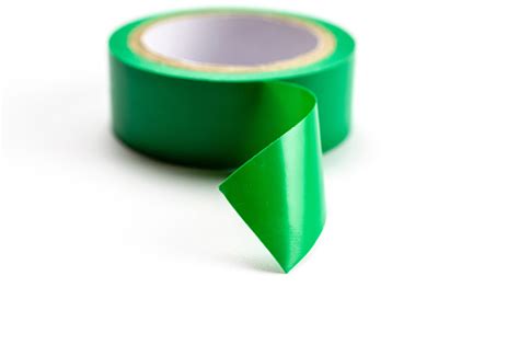 조각 스카치 롤 흰색 배경에 격리 된 접착제 종이 테이프 또는 녹색 끈적 끈적한 덕트 스트립 찢어진 그런지 텍스처 개체 그룹에 대한 스톡 사진 및 기타 이미지 Istock