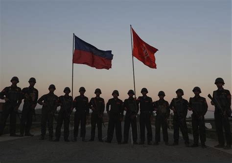 Khit လေးမျက်နှာမြို့နယ်၊ ပန်းတောကြီးကျေးရွာအနီးတွင် Aa ၊ Pdf ပူးပေါင