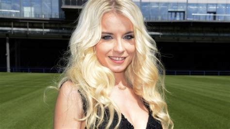 Mia Julia Br Ckner So Nackt Erholt Sie Sich Nach Dem Krankheits Drama News De