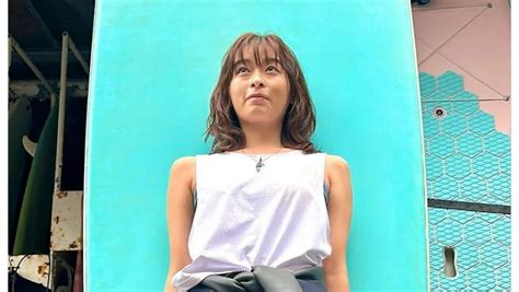 森七菜、ノースリーブ＆ウエットスーツの夏らしい姿に反響「ぴしっ！って可愛い」＜真夏のシンデレラ＞ エンタメ ニュース ｜クランクイン！
