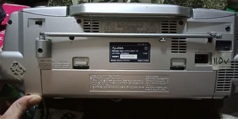 Hitachi Ck 11 Cd Radio Cassette Recorder Audio Portable Music Players