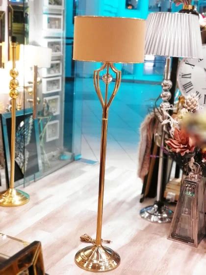 خرید و قیمت آباژور ايستاده كنار سالني مدل اليزه طلايي ترب