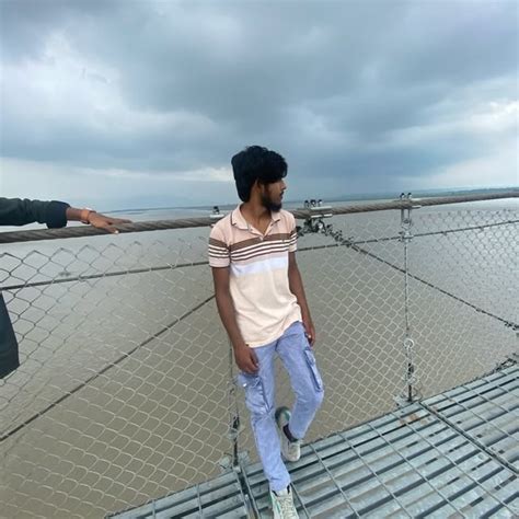 Aayaan Alam Aayaan 0001 • Threads Say More