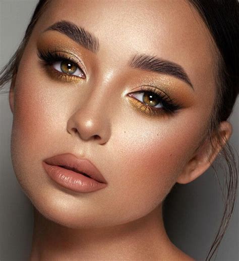 10 Romantic Wedding Makeup Looks That Will Make You Feel Like A Queen