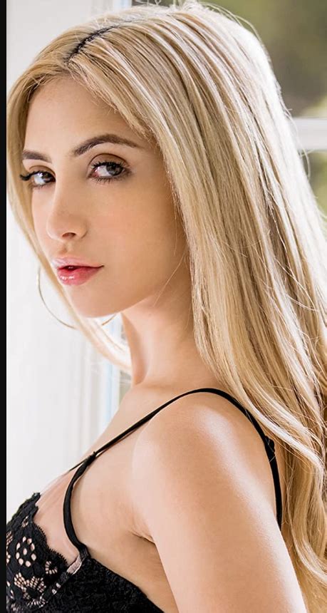 Jane Wilde Wiki Bio Net Worth Boyfriend Height Weight Age