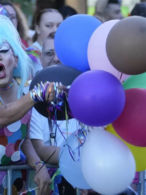 सेम सेक्स मैरिज क्यों डर रही सरकार क्या कह रहा सुप्रीम कोर्ट 8 पॉइंट्स में हर बारीक बात समझिए