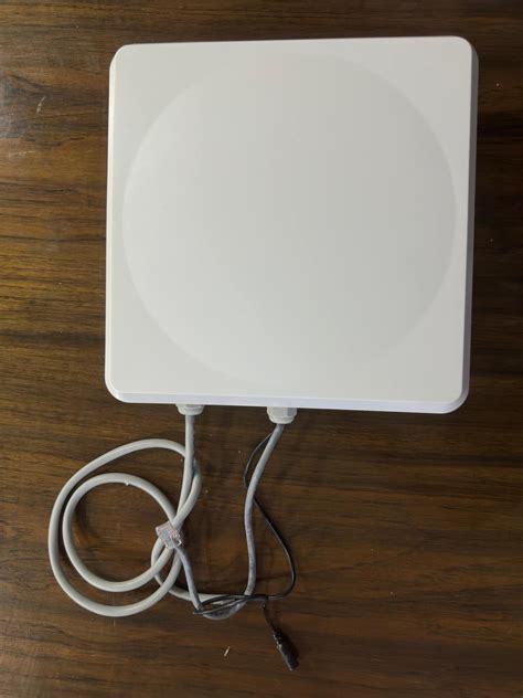 High Performance UHF Reader RRUHFR03R RapidRadio