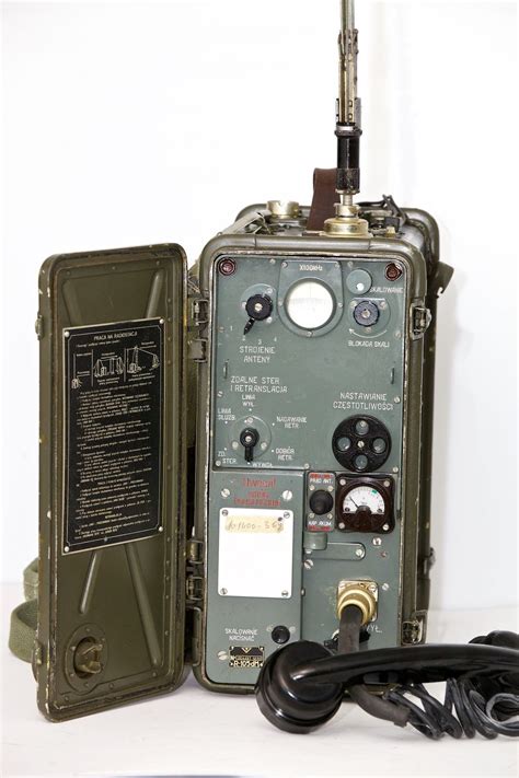 R-109dM - Radiostacja UKF - Podlaskie Muzeum Techniki