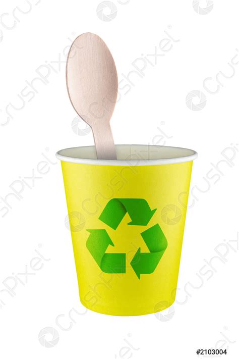 Concept Van Het Gebruik Van Recyclebare Materialen Houten Lepel In Stockfoto 2103004 Crushpixel