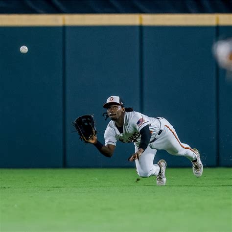 Carlos Tavera And Donta Williams Promoted To Aaa Norfolk