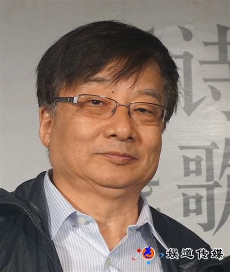 著名诗人中秋节现代诗歌选粹｜叶延滨 知乎