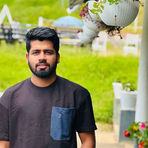 Fayis Muhammed Muhammedfayis • Instagram Photos And Videos