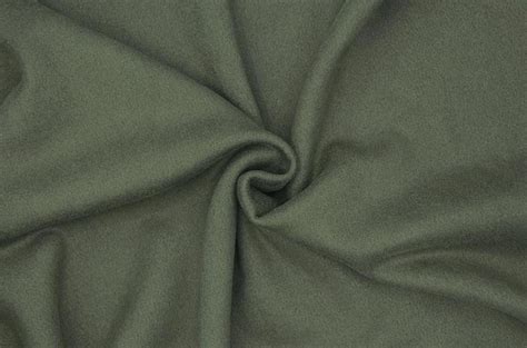 Что делать с искусственной замшей? - магазин ткани и фурнитуры Марвари ...