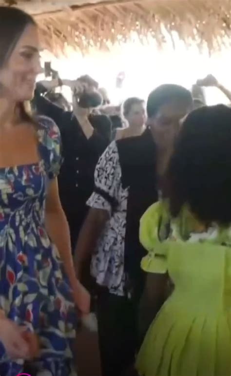 Kates Cute Dance 💃 R Katemiddleton