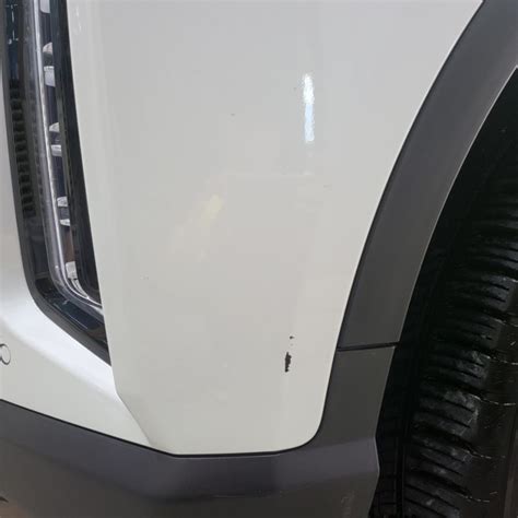 렉스턴스포츠칸 세종시 신차도색조치원 신차도색세종시 범퍼도색조치원 범퍼도색세종시 기스수리조치원 기스수리세종시 흠집제거 조치원 흠집제거세종시 부분도색 조치원