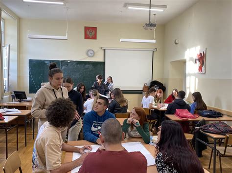 Mladi Tuzi I Podgorice Učili Kako Da Blokiraju Mržnju I šire Ljubav Cdm