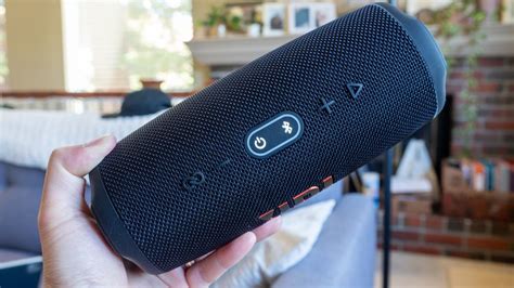 Jbl Flip Vs Jbl Charge Does Your Bluetooth Speaker Really Need A