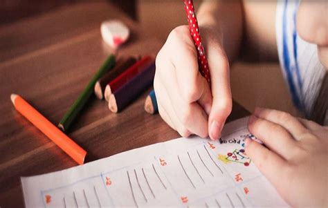 A través de una carta niña reveló que tuvo sexo con su vecino de años Cactus