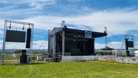 Dual 10 Inch Line Array