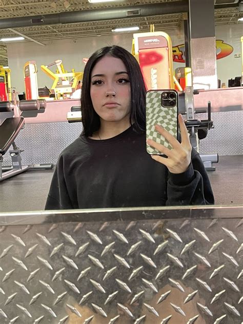 Shy On Twitter Thought I Looked Really Cute Here