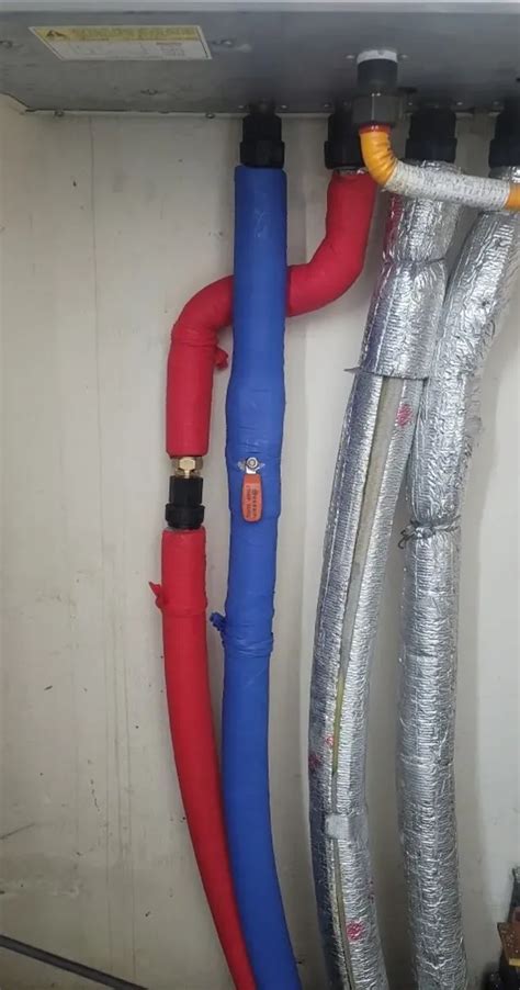 휴일인데도 빠르게 해주셨고 꼼꼼하게 잘 해주셨어요 숨고 숨은고수