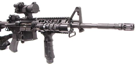Dsa Inc Zm4 556 Nato Caliber Rifle M4 Type Carbine With Lewis