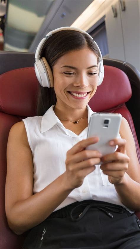 Berita Dan Informasi Pakai Earphone Terkini Dan Terbaru Hari Ini