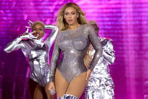 Khám phá R B là gì Các dòng nhạc và thể loại âm nhạc RnB