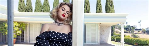 Selena Gomez Elle Magazine Shoot K Wallpaper Download