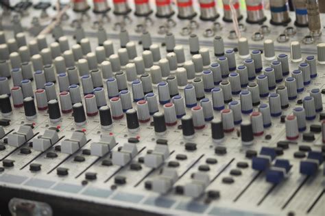 무료 이미지 과학 기술 단추 소리 오디오 장비 사운드 믹서 무치의 무 피제 마즈 눈 Purwokerto 바누 마스 전자 기기 음악 키보드 아날로그