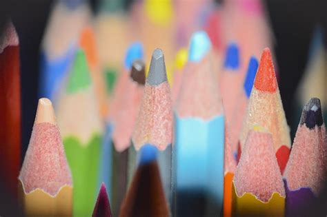 크레용 다채로운 연필 Pixabay의 무료 사진
