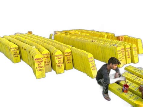 Stainless Steel Yellow Rcc Sign Board Shape Rectangular At ₹ 299piece In Lucknow