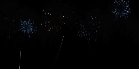 Javascript How To Create Beautiful Fireworks Effects With Tsparticles Rtsparticles