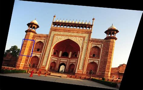 Transformation Applying Homography On An Image And A Marked Rectangle