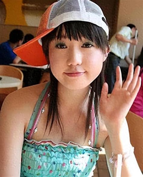 “最红裸模”张筱雨：22岁时拍写真火爆全网，如今将近40岁仍单身 支持 艺术 照片