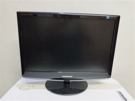 Samsung Monitor SyncMaster NW Plus LCD TFT Wide Digital X Computers Tech