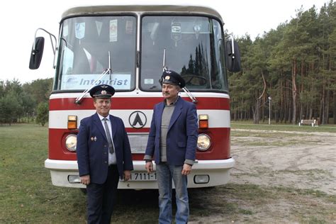 Зачем житель Бреста купил старый советский автобус. «Жена, конечно, не ...