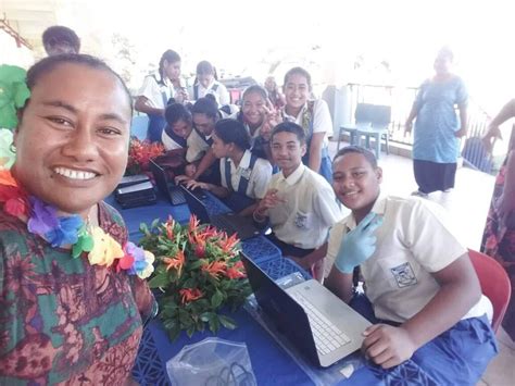 ELearning Made Easy About Us Moodle Online Learning