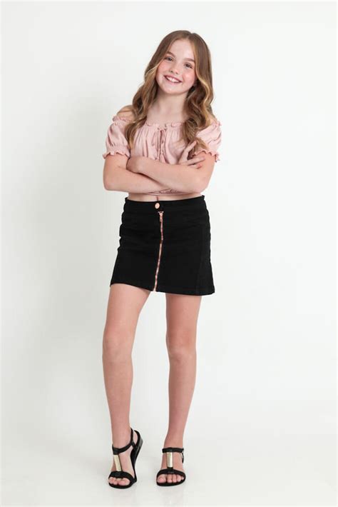 Phoebe Douglas — Tamblyn Model Management