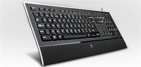 Logitech Illuminated Keyboard Lights Up Our Desktop Review Wirefresh
