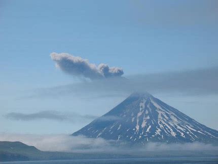 環太平洋火山帯で毎日起きる新しい噴火 5月1日から124月13日からの1週間だけで環太平洋火山帯で7つの火山 お天道様はお見通し