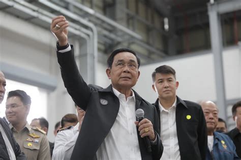 นายกฯ ปัดตอบหนี้รถไฟฟ้าสายสีเขียว บีทีเอส ลุ้นสภา กทม