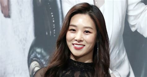 장신영 ♥고3 아들 매니저 인물 좋아 대형기획사 러브콜[스타이슈][라스]