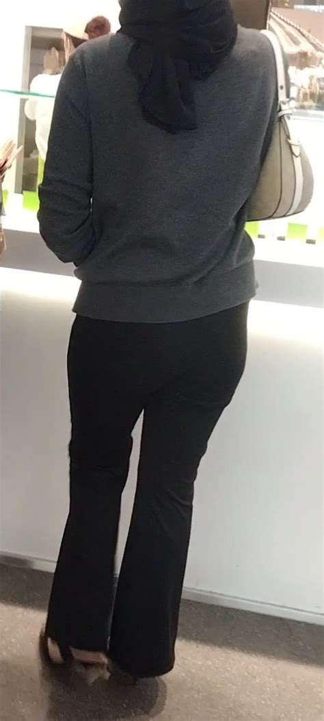 Geramnya Tengok Awek Pakai Bootcut Mcm Ini Mungkin Gbr Ini Tak Jelas