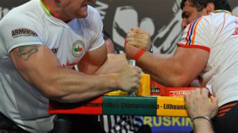 България с два финала на европейското по канадска борба