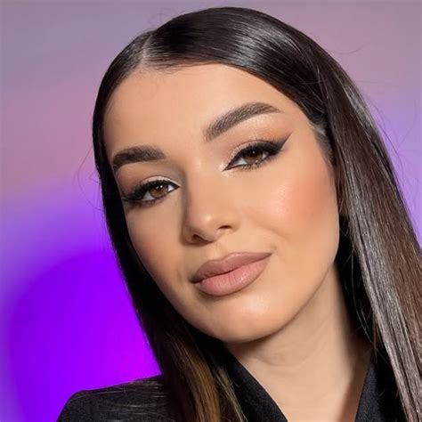 Визажист Стилист Marishkamakeup On Threads
