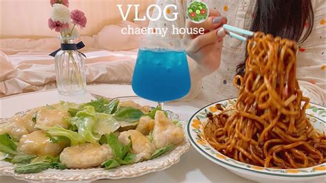 Eng 자취생 브이로그 🥗 상큼한 레몬크림 탕수육에 짜장면 🏡피키다이어트와 함께 집콕 일상 순대국밥 로제 파스타샐러드